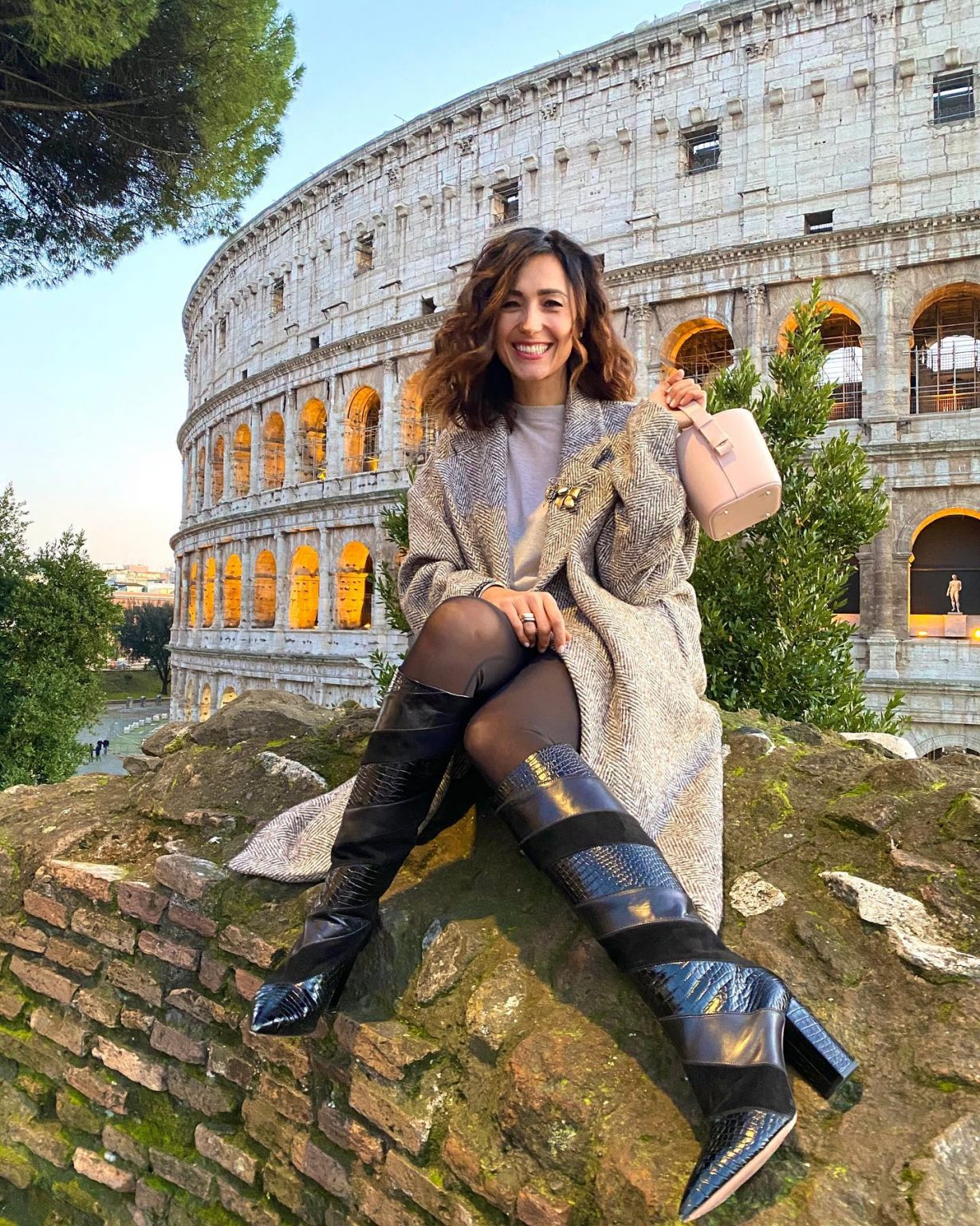 Caterina Balivo - Incanta i followers con il suo look - Il mondo delle Vip